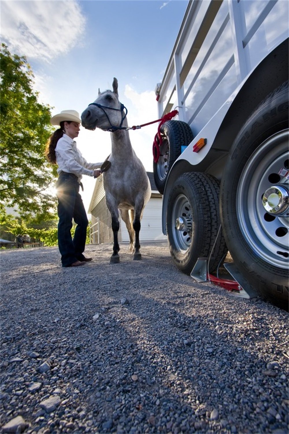 Fastway ONESTEP Wheel Chock for Tandem Axle Trailers and RVs--16 Inches to 24 Inches Long--Qty 1