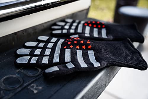 JayCee Grillin & Chillin 'Merica BBQ Gloves, 1472 Degree F Heat Resistant, Cut Resistant Lining, Non Slip Silicone, Machine Washable, Grilling, Baking, Cooking, Cutting