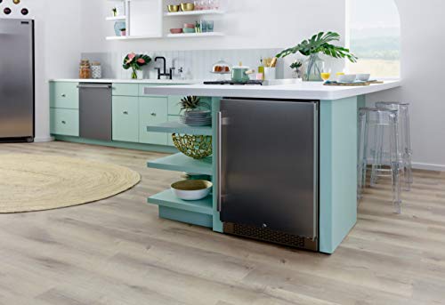Avallon 5.5 Cu Ft 24" Outdoor Built-In Refrigerator - Right Hinge