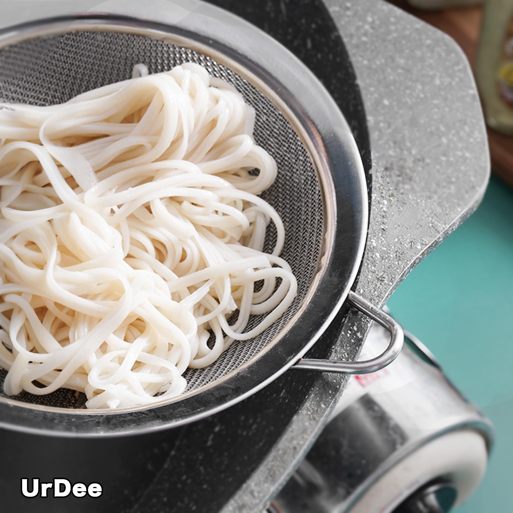 UrDee Stainless Steel Kitchen Metal Food Strainers Effective Cone Shaped Cocktail Strainer For Cocktails, Tea Herbs, Coffee & Drinks - Sieve Fine Mesh Stainless Steel for Rice, Quinoa, Pasta, Fruit
