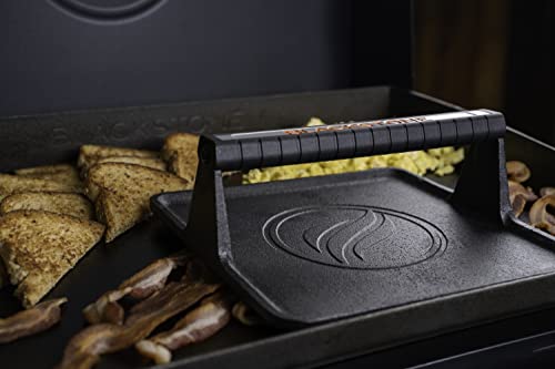 Blackstone XL Griddle Press, 5436, Cast Iron Smooth Grill Meat Press for Crispy Bacon, Evenly Cooked Steak & Healthier Hamburgers β Sandwich Sear Press, Black