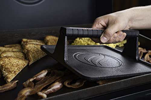Blackstone XL Griddle Press, 5436, Cast Iron Smooth Grill Meat Press for Crispy Bacon, Evenly Cooked Steak & Healthier Hamburgers β Sandwich Sear Press, Black