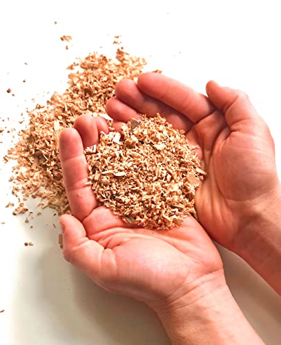 All Natural Fine Cut Maple Wood Smoker Sawdust Chips - Milled in USA - 3 Quarts, Cocktail, Barbecue, Grilling, for Men