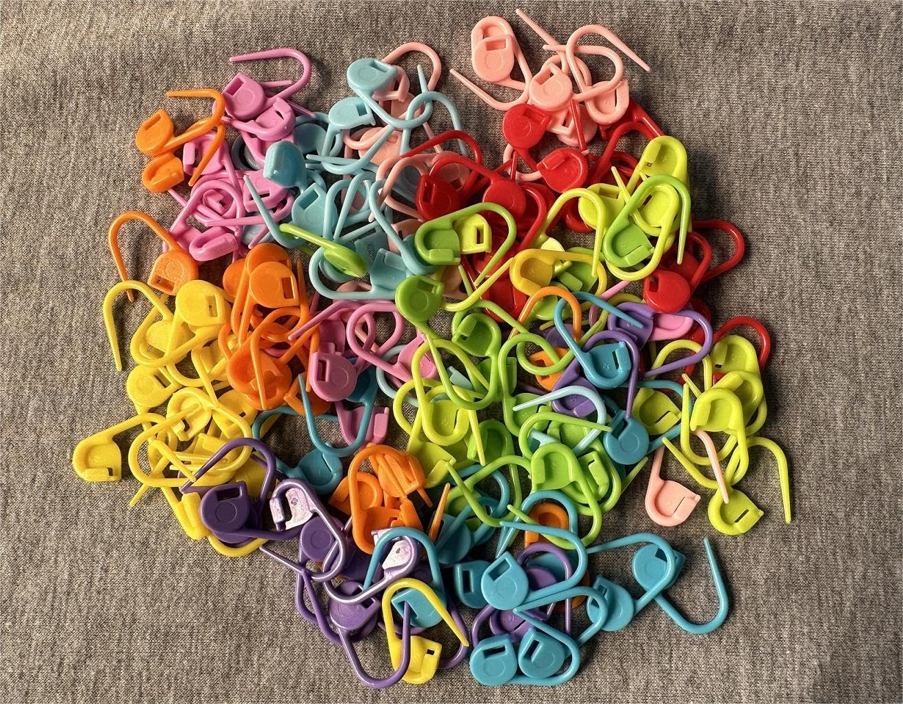 CGHJPQ 150 Pieces Knitting Crochet Locking Stitch Markers Stitch Needle Clip Counter 10 Colors (Color Ship Randomly)