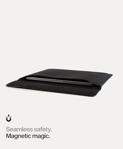 Dawn & Dusk's 13 inch Laptop Sleeve Compatible with MacBook Pro & MacBook Air, PU Leather, Vegan Friendly, Hand-Made, Magnetic Flap, Black.