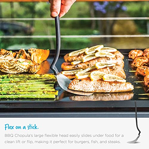 Dreamfarm BBQ Chopula | Flexible Stainless Steel Grill Spatula | BBQ Spatula With Serrated Cutting Edge | Grilling Gifts for Men | Flip, Scrape and Cut Grilling Spatula