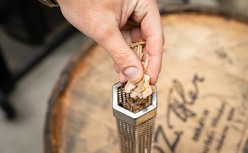 Midwest Barrel Company Genuine Bourbon Barrel Smoking Wood Chips