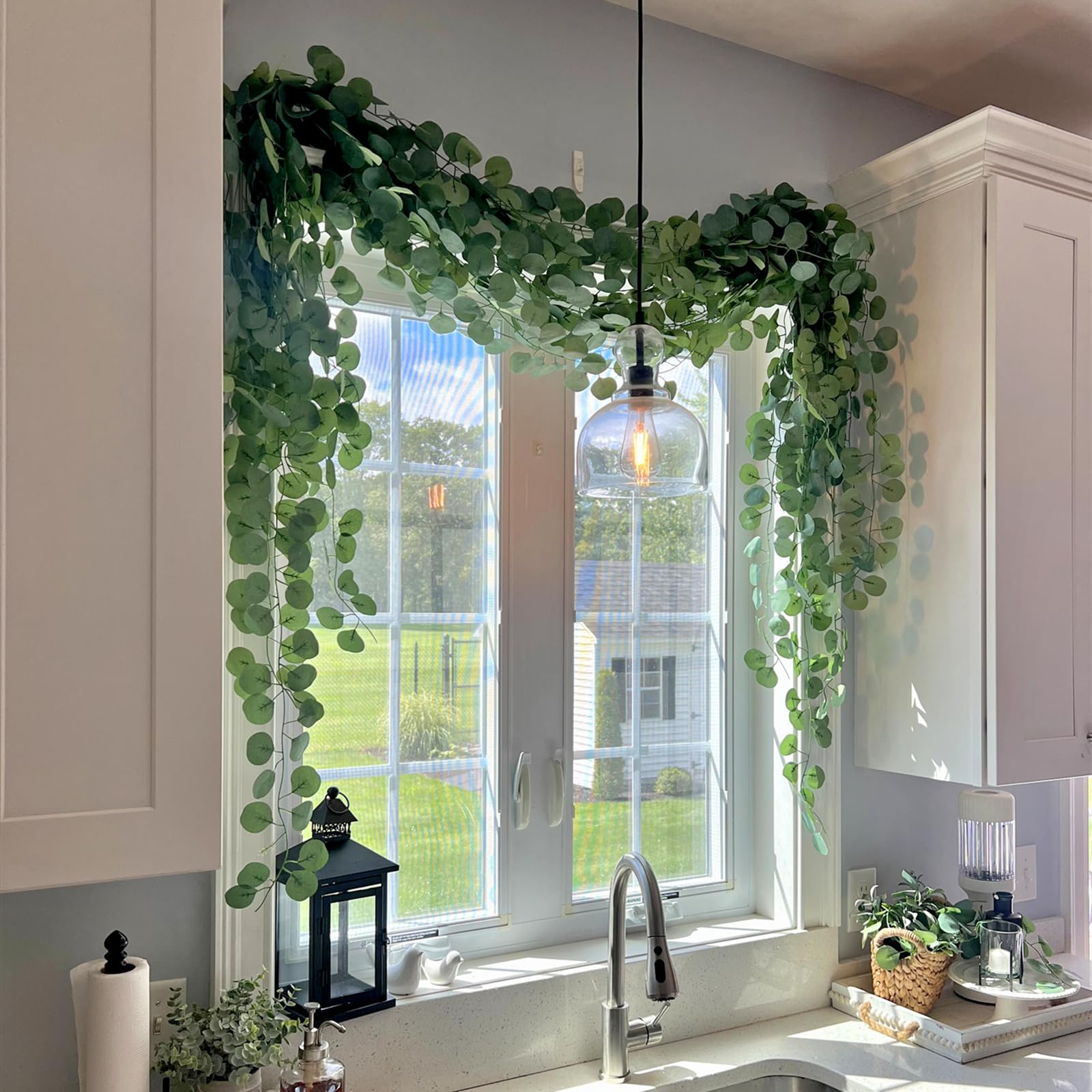 CQURE 20Pcs Eucalyptus Garland,Artificial Eucalyptus Leaves Faux Eucalyptus Garland Bulk Greenery Leaf Garland Table Runner Wreath Vines for Wedding Party Table Fireplace Bedroom Wall Room Decor