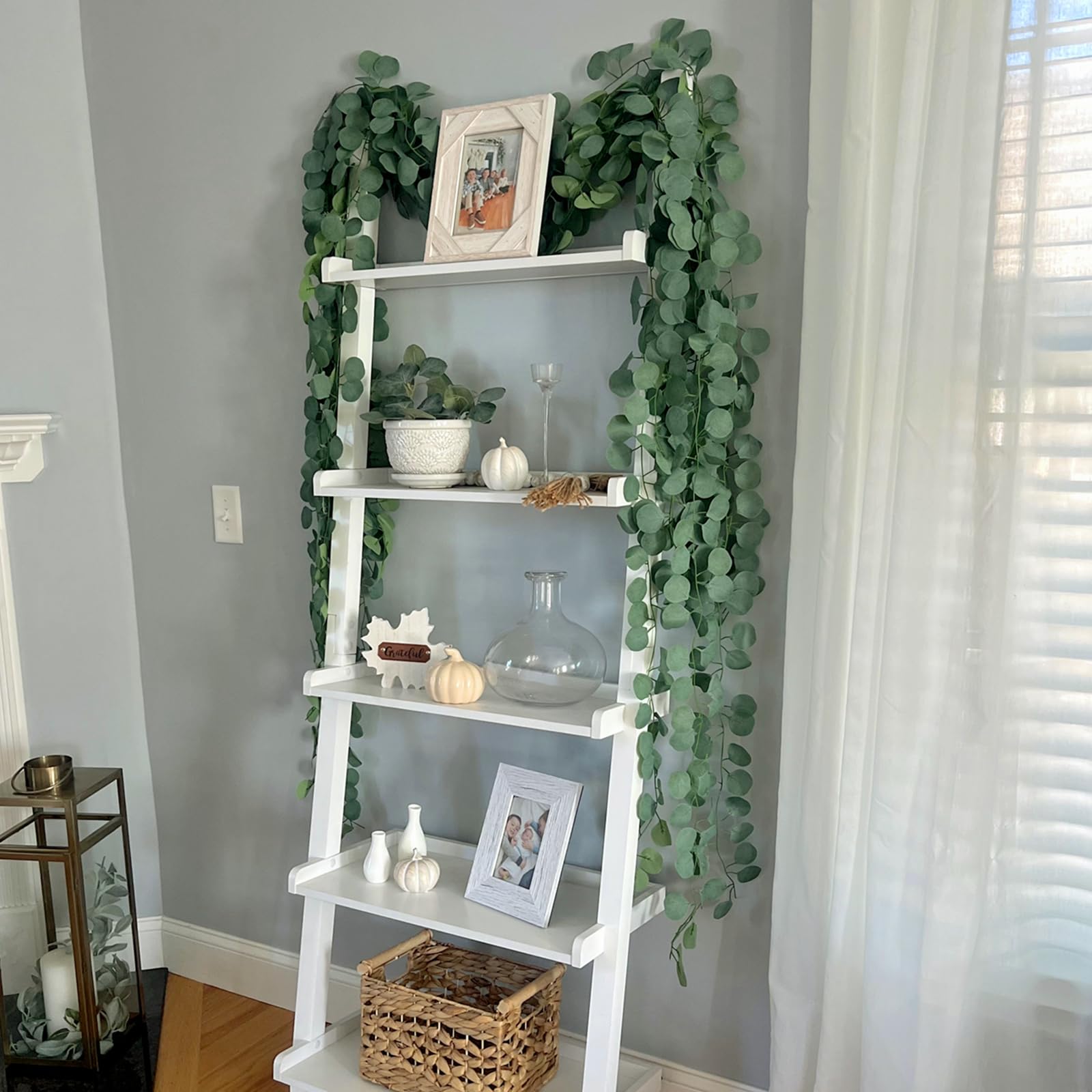 CQURE 20Pcs Eucalyptus Garland,Artificial Eucalyptus Leaves Faux Eucalyptus Garland Bulk Greenery Leaf Garland Table Runner Wreath Vines for Wedding Party Table Fireplace Bedroom Wall Room Decor