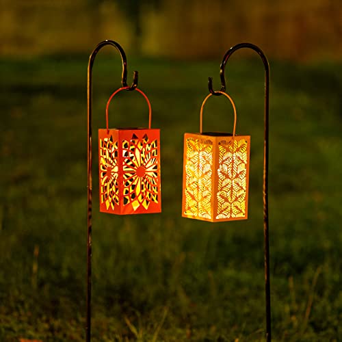 A Bundle of Solar Turtle and 2Pack Solar Lantern