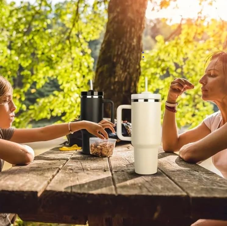 40 Oz Muggs Tumbler with Lid Handle Straw, 304 Stainless Steel Double-layer Vacuum Auto Cup Outdoor large Capacity Travel Mug Thermos Travel Coffee Mug for Home, Office (White)
