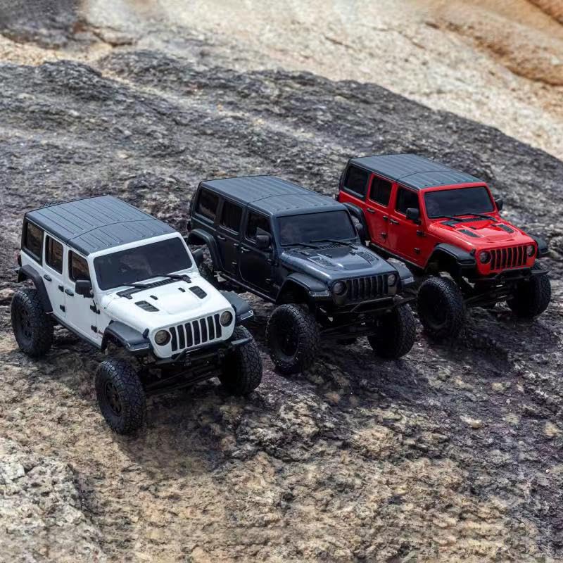 Géneric 1/24 Remote Control Crawler Car, RC Off-Road Truck 2.4GHz 4 Wheel Drive Climbing Car Crawler car RTR Version (Black)