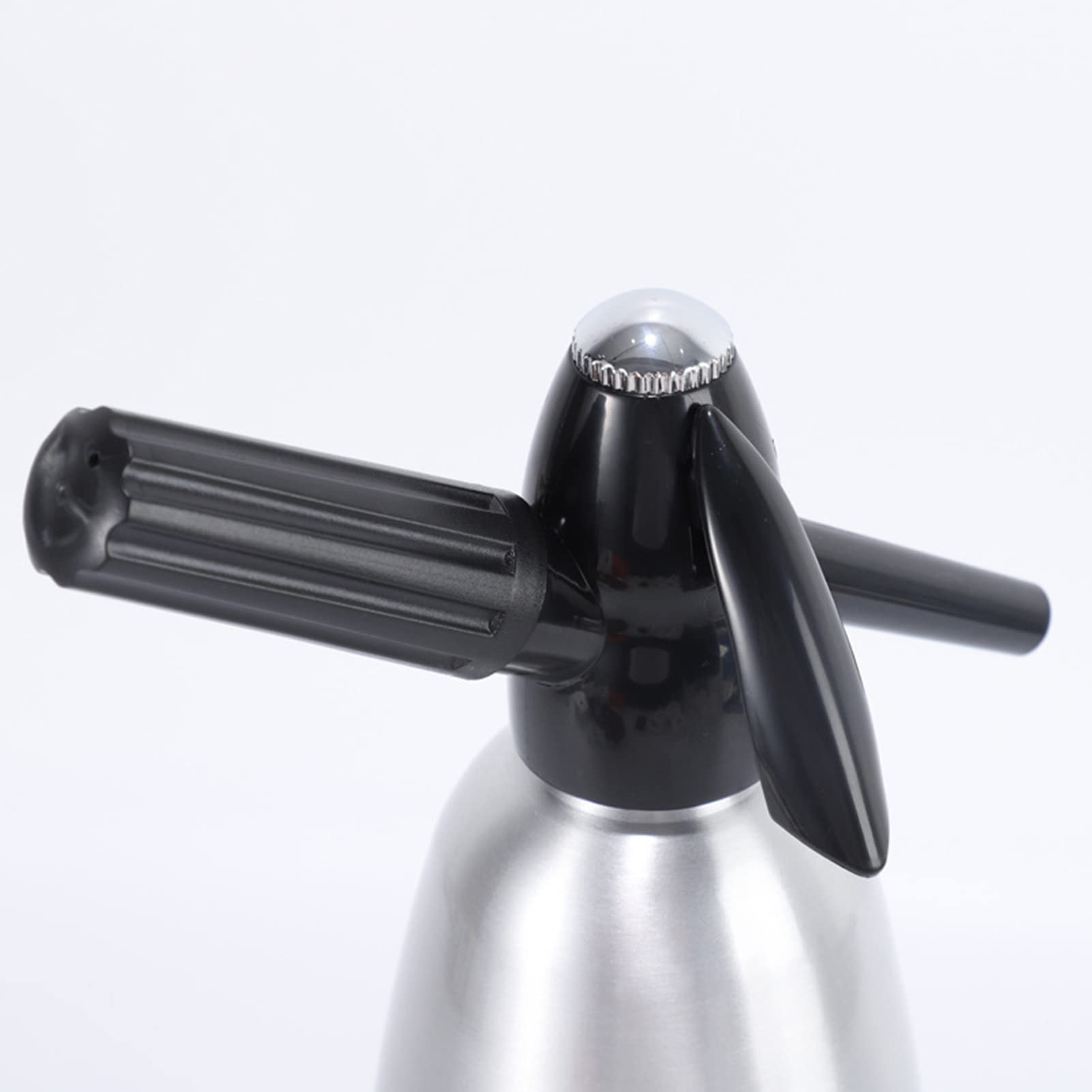 Soda Water Maker, Sparkling Water Maker, Seltzer Water Maker, Soda Siphon Bottle, Soda Machines For Home Kitchen Bar Party, For Making Carbonating Beverages