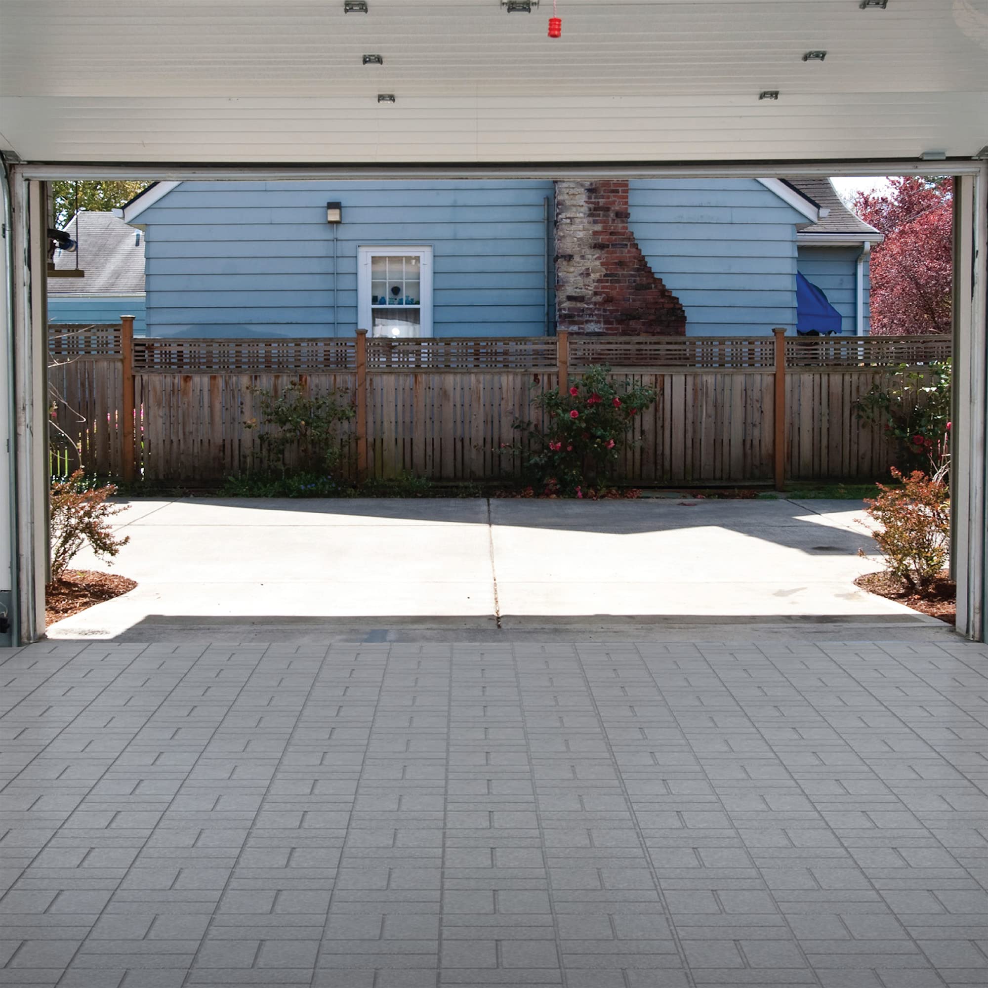 Rubberific Dual Sided Rubber Paver Tile - 16" X 16" X 3/4" (Gray, 1 Tile)