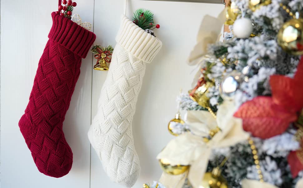 ROSFORU Knit Christmas Stockings, 4 Pack Large Size Candy Gift Bag Personalized Decoration Weave Xmas Socks, Classic Style(2Pcs Ivory White+ 2Pcs Burgundy)