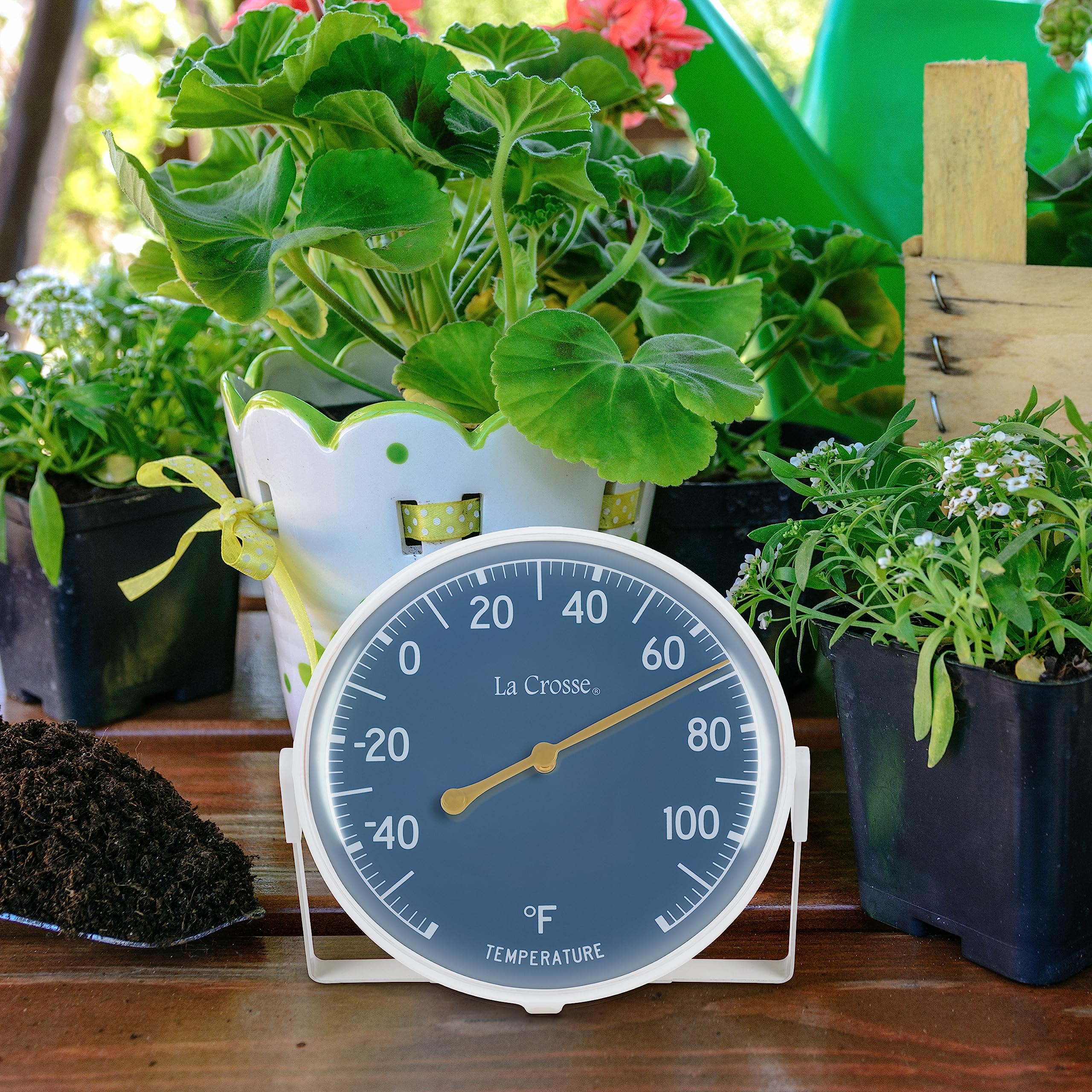 La Crosse 104-1512BL-TBP 5 inch Blue Dial Bracket Thermometer
