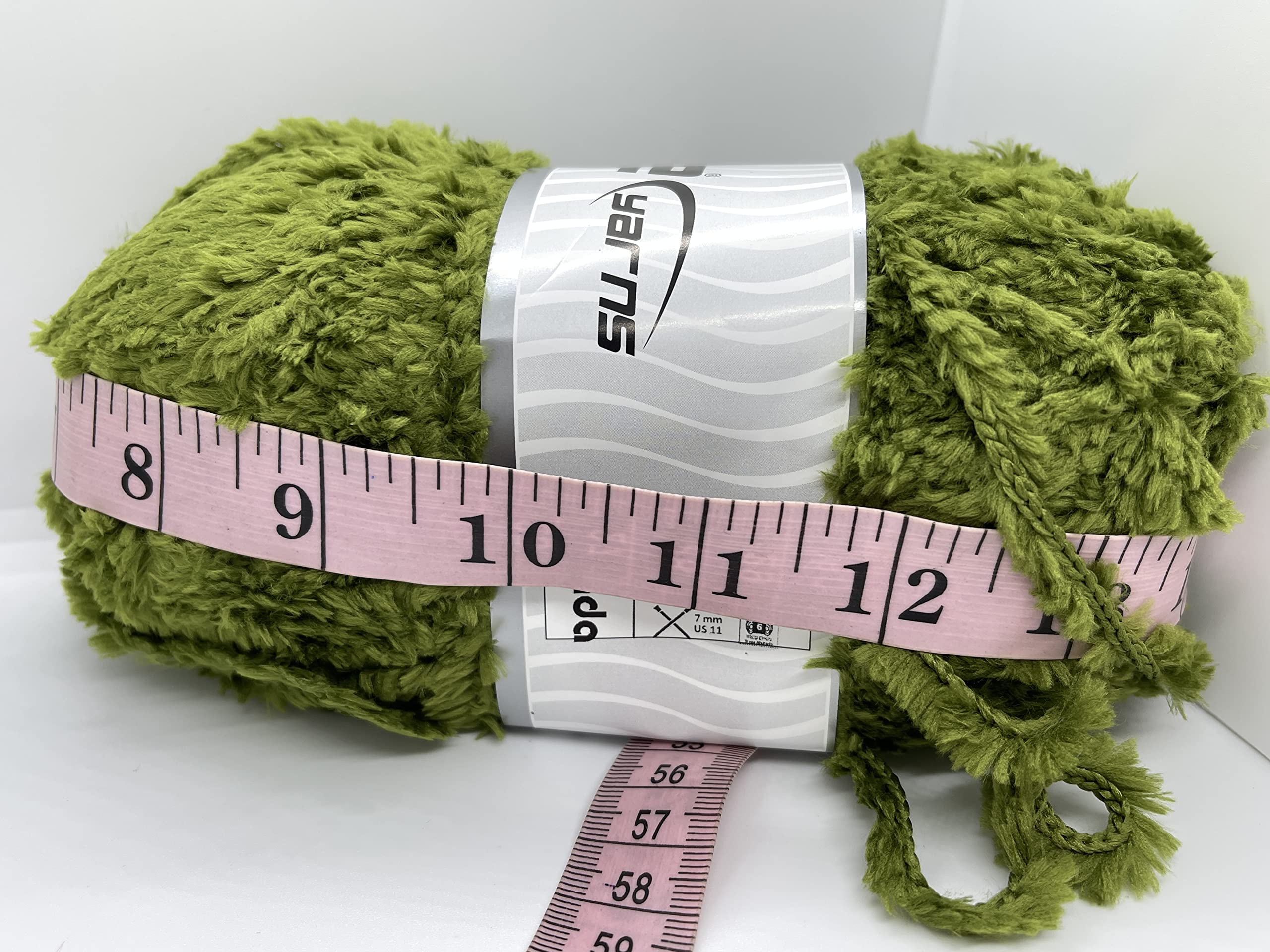 Panda Fuzzy Plush Yarn 100 Gram (3.53 Ounces) 80 Meters (87 Yards) - Military Green
