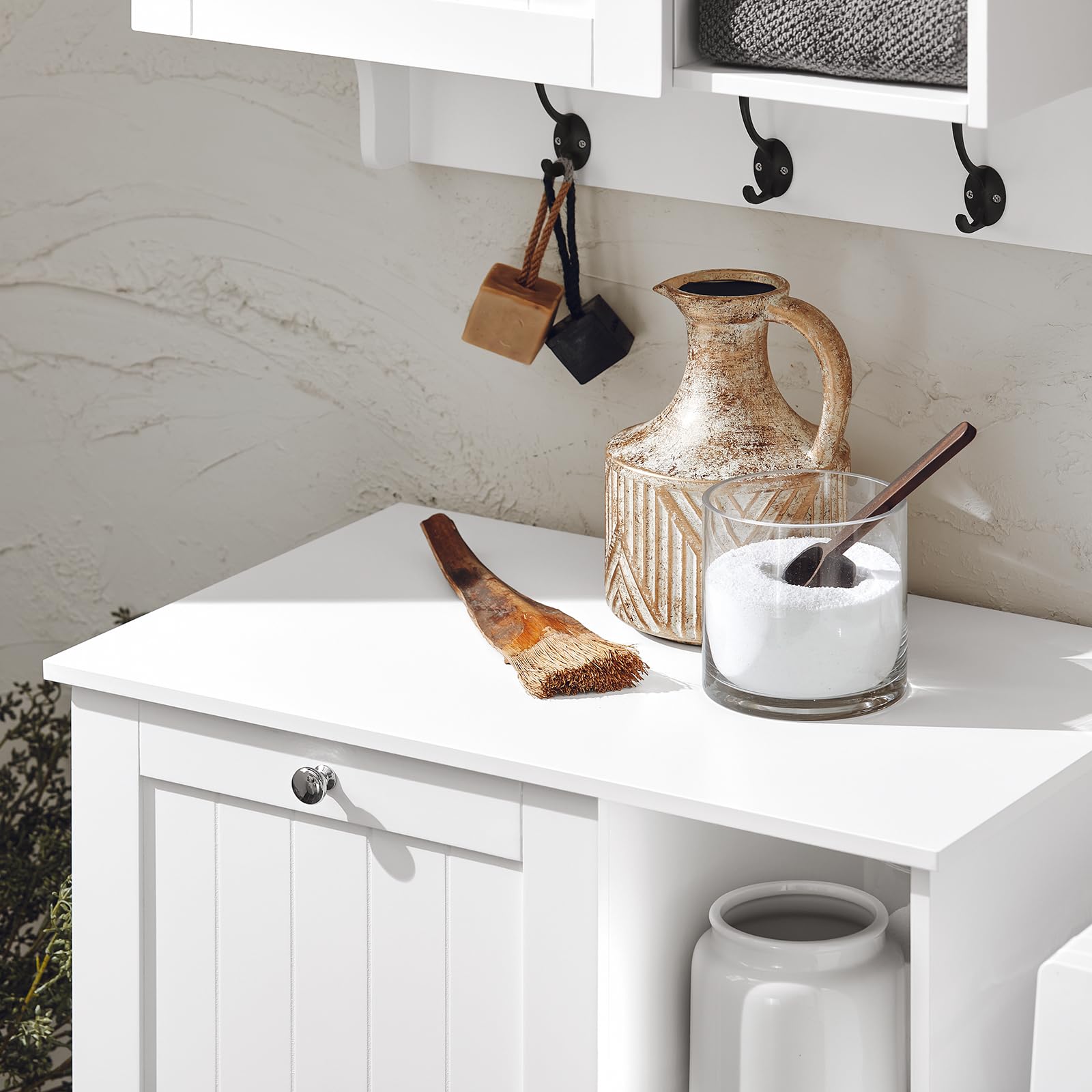 Haotian Bathroom Laundry Cabinet with Tilt-out Hamper, White BZR105-W