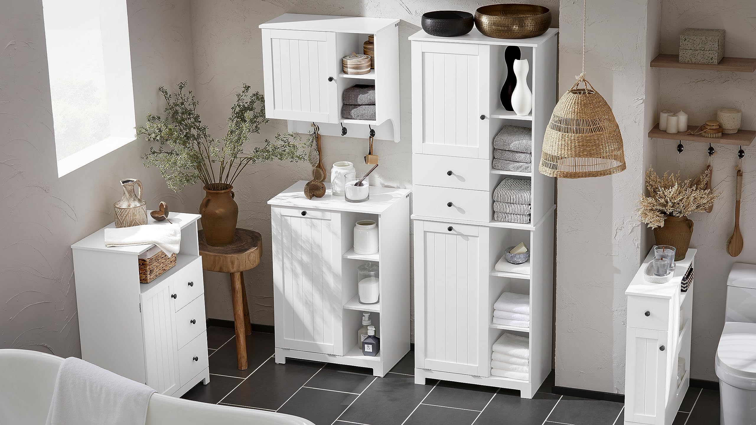 Haotian Bathroom Laundry Cabinet with Tilt-out Hamper, White BZR105-W