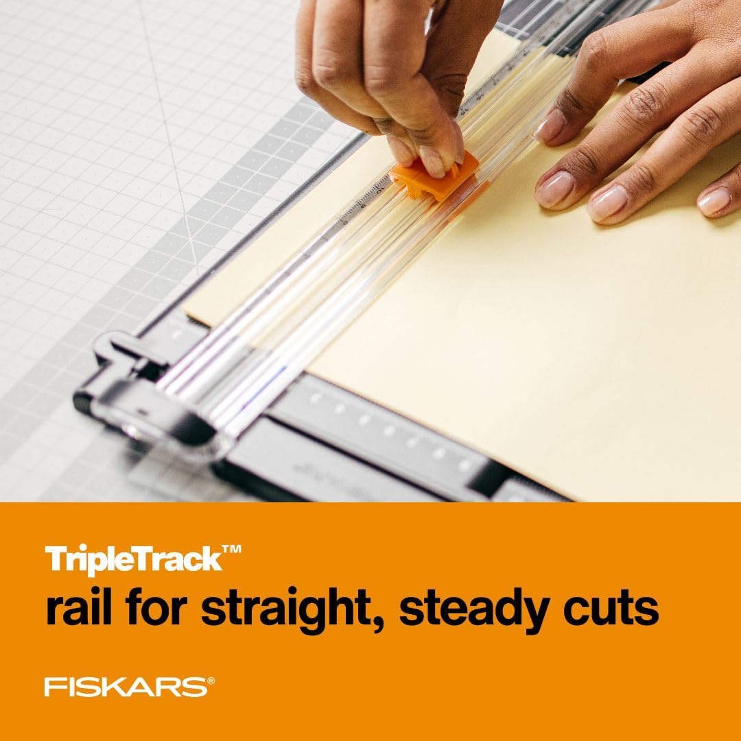 Fiskars SureCut Portable Trimmer with Recycled Cutline, 12 Inch Cut, Black,01-005454