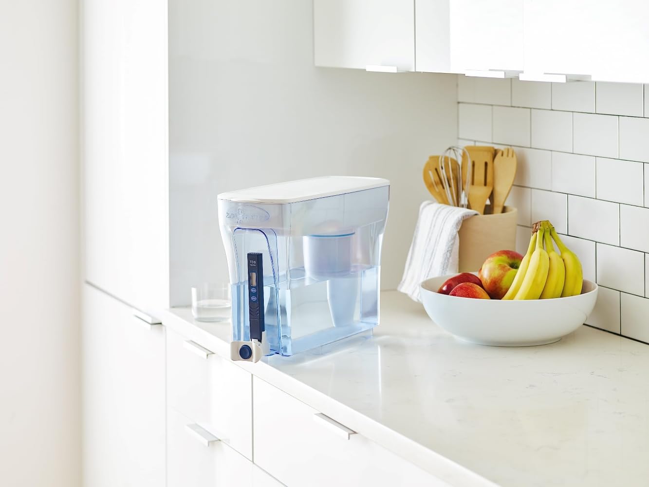 ZeroWater ZD-018 ZD018, 23 Cup Water Filter Pitcher with Water Quality Meter
