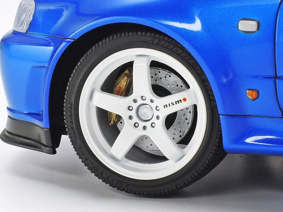 TAMIYA Nissan Skyline GT-R R34 V-Spec II 1/24 Scale Model Kit 24258