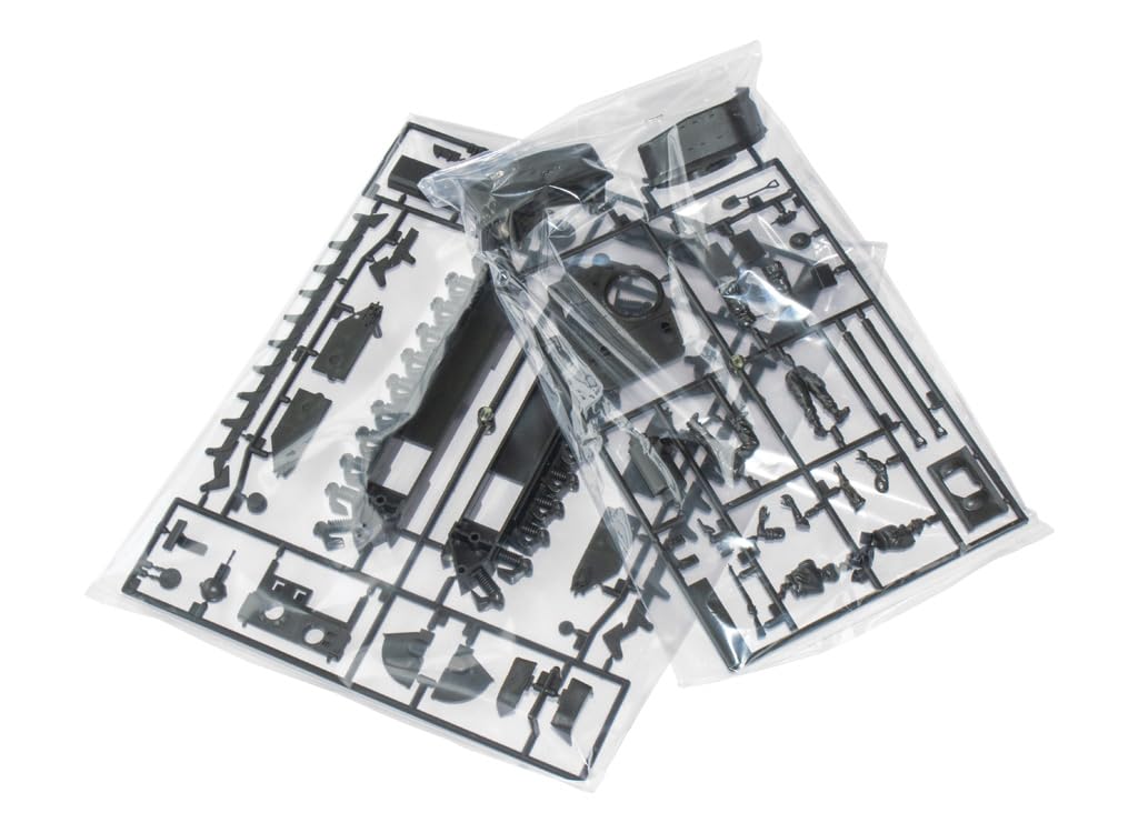 TAMIYA America, Inc 1/35 British Churchill MKVII Tank, TAM35210