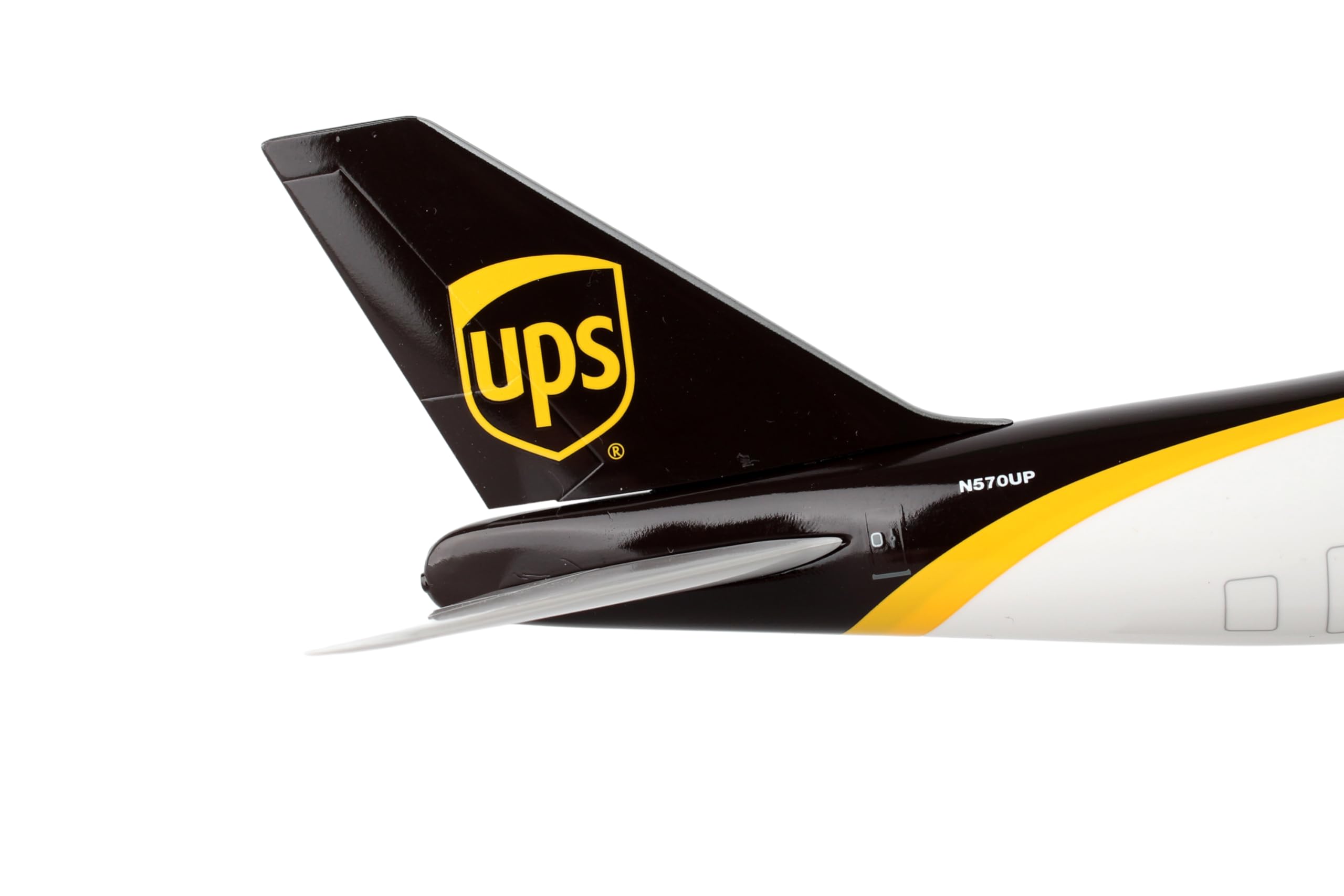 Daron Skymarks Ups 747-400F Airplane Model Building Kit with Gear 1/200-Scale