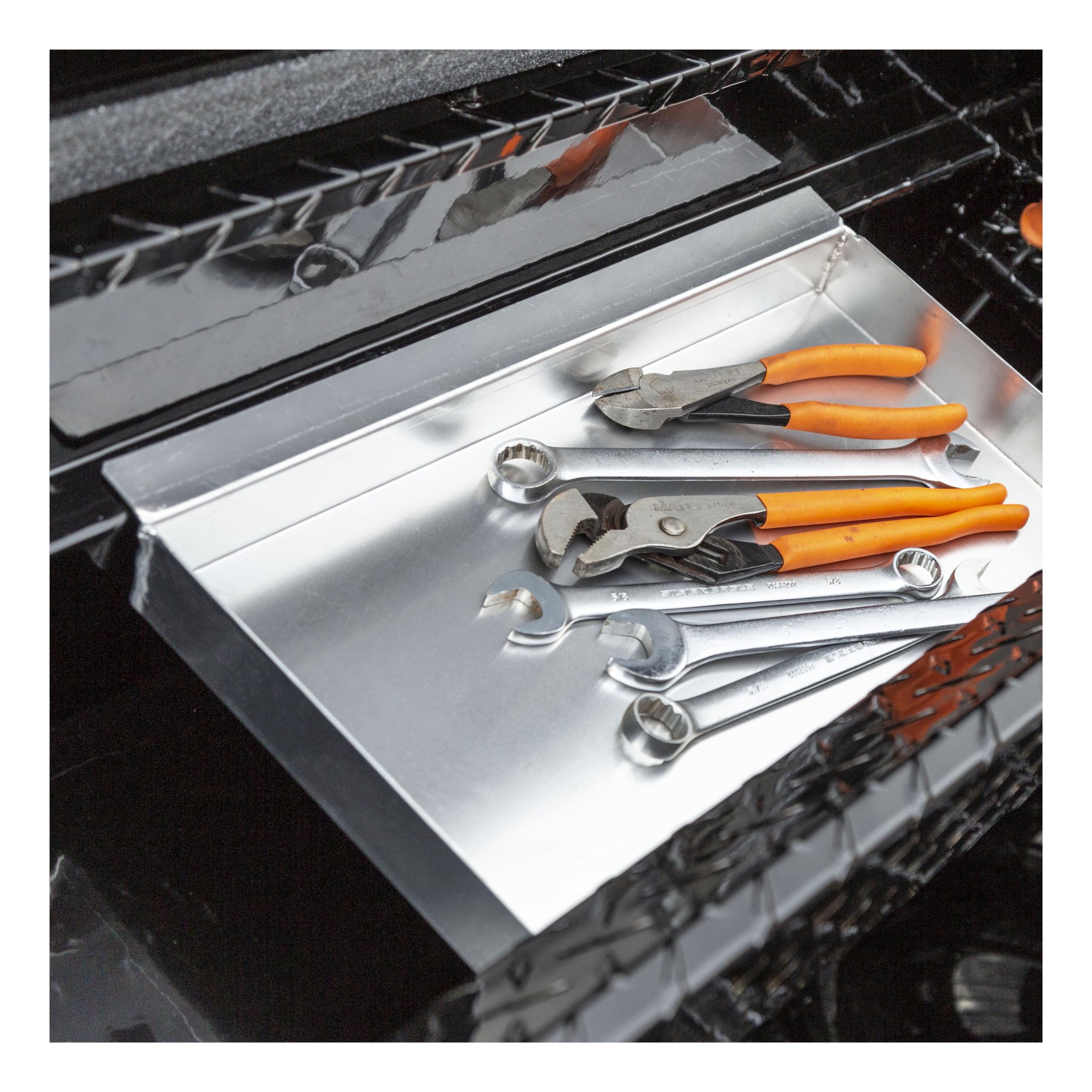 UWS TBS-69-SL-LP-BLK Black Single Lid Slim Line Aluminum Low Profile Toolbox with Beveled Insulated Lid