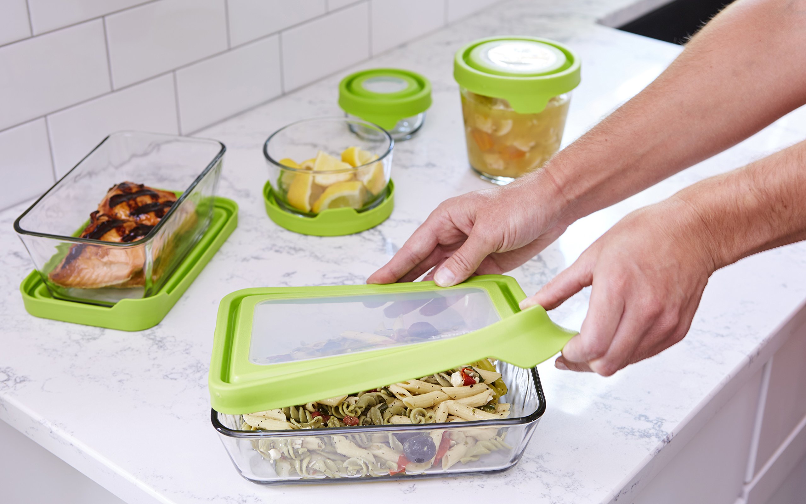 Anchor Hocking TrueSeal 1-Cup Glass Food Storage Container with Airtight Lid, Green