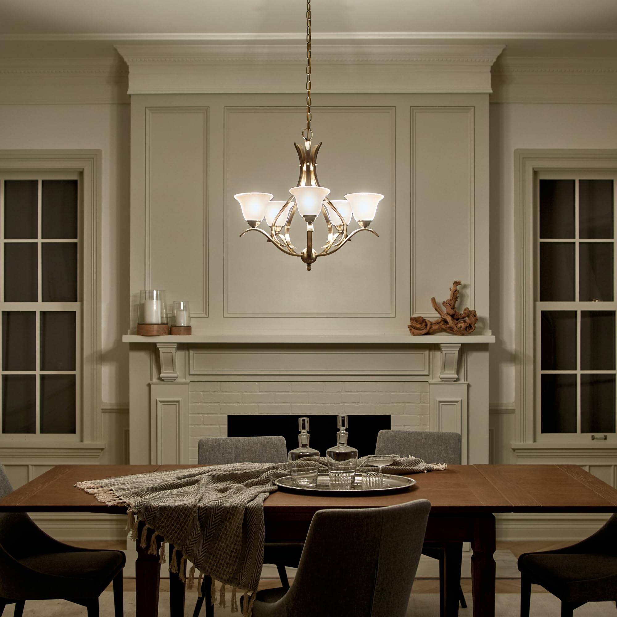 Kichler Dover 23" 5 Light Chandelier with Alabaster Swirl Glass in Antique Brass