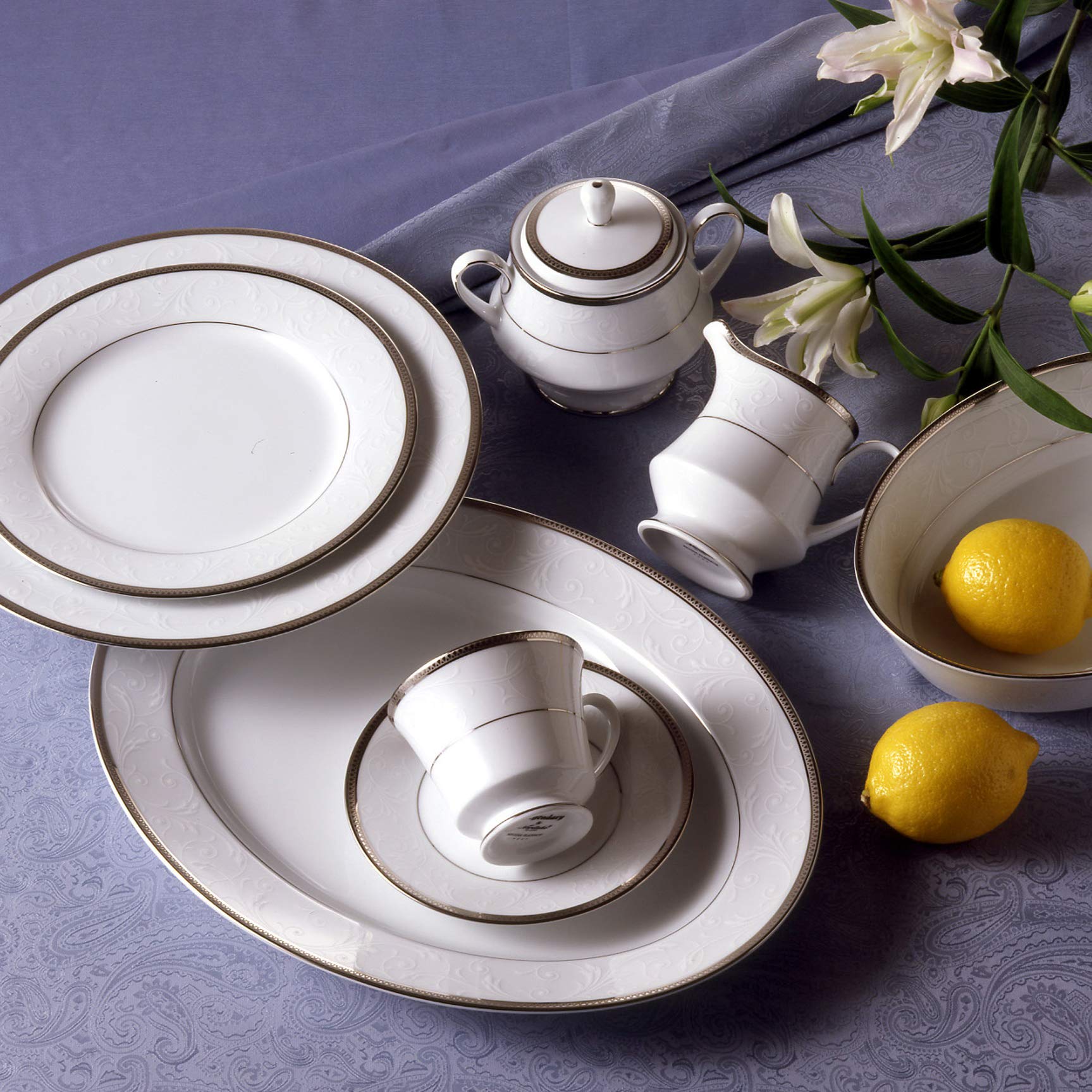 Noritake Regina Platinum Oval Platter, 14-inches, White