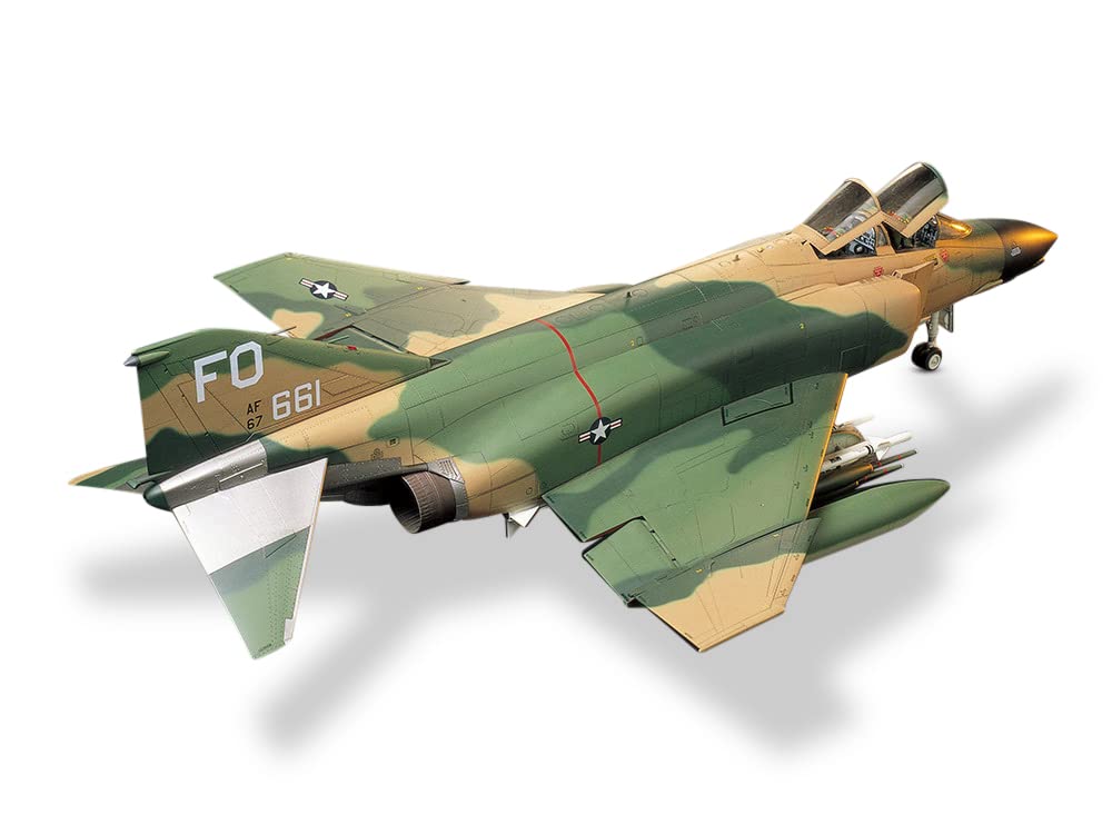 Tamiya 60305 1/32 Mcdonnell F-4 C/D Phantom II Plastic Model Airplane Kit