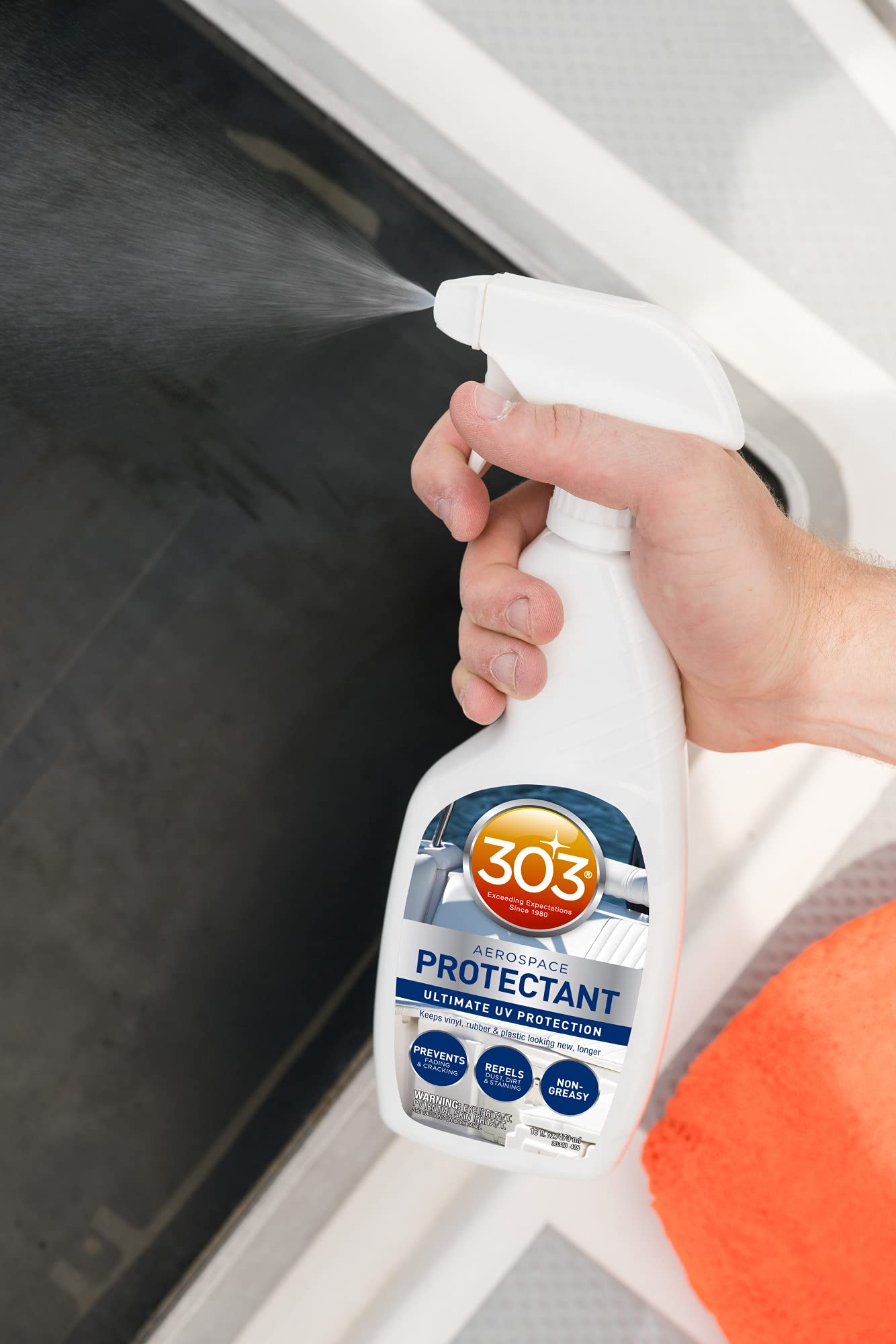 303 Marine Aerospace Protectant - Provides Superior UV Protection, Repels Dust, Dirt, and Staining, Dries To A Matte Finish, Restores & Maintains, 16oz (30340CSR) Packaging May Vary