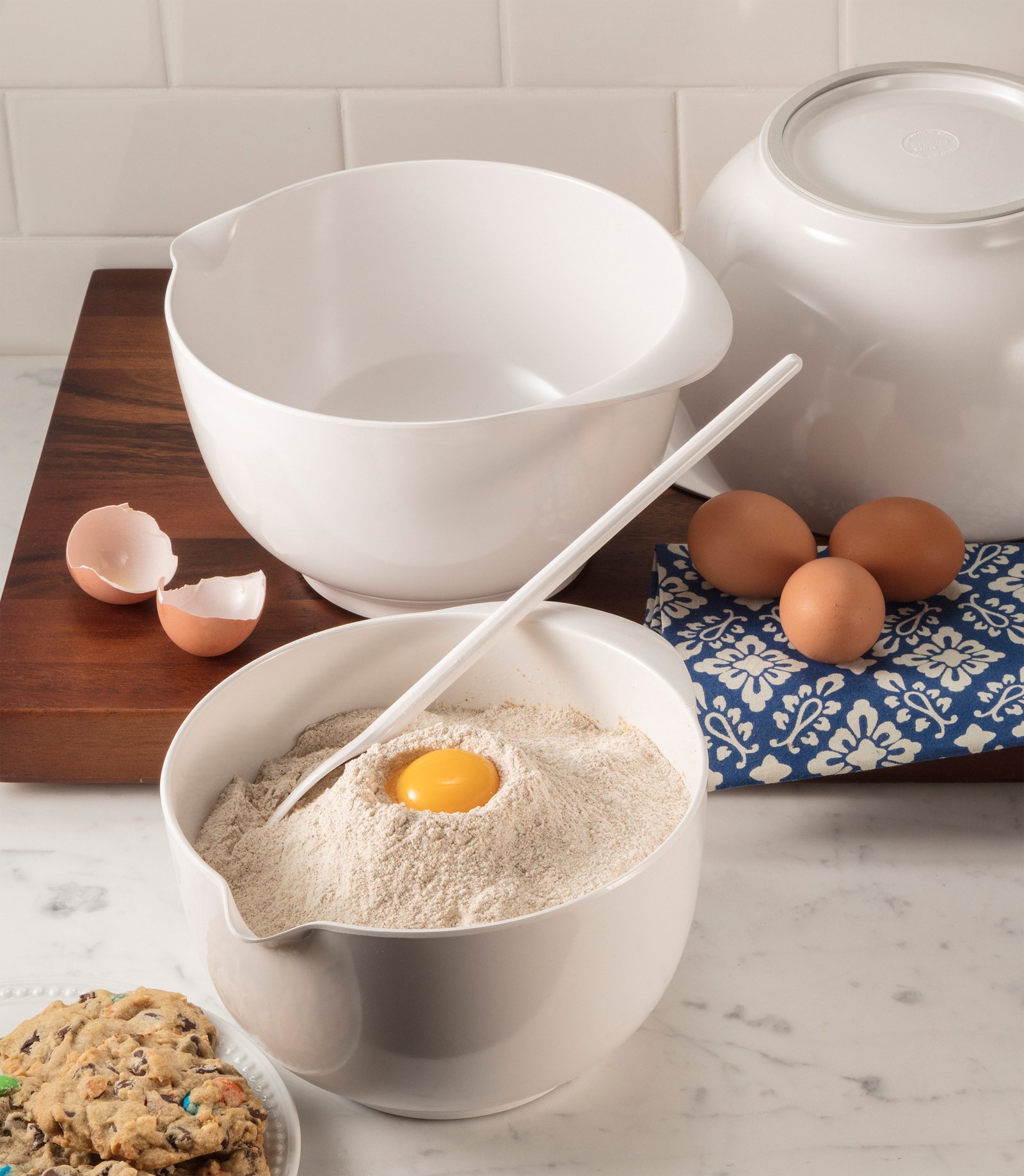 Hutzler Melamine Mixing Bowl Set: 2, 3 and 4 Liters, Black