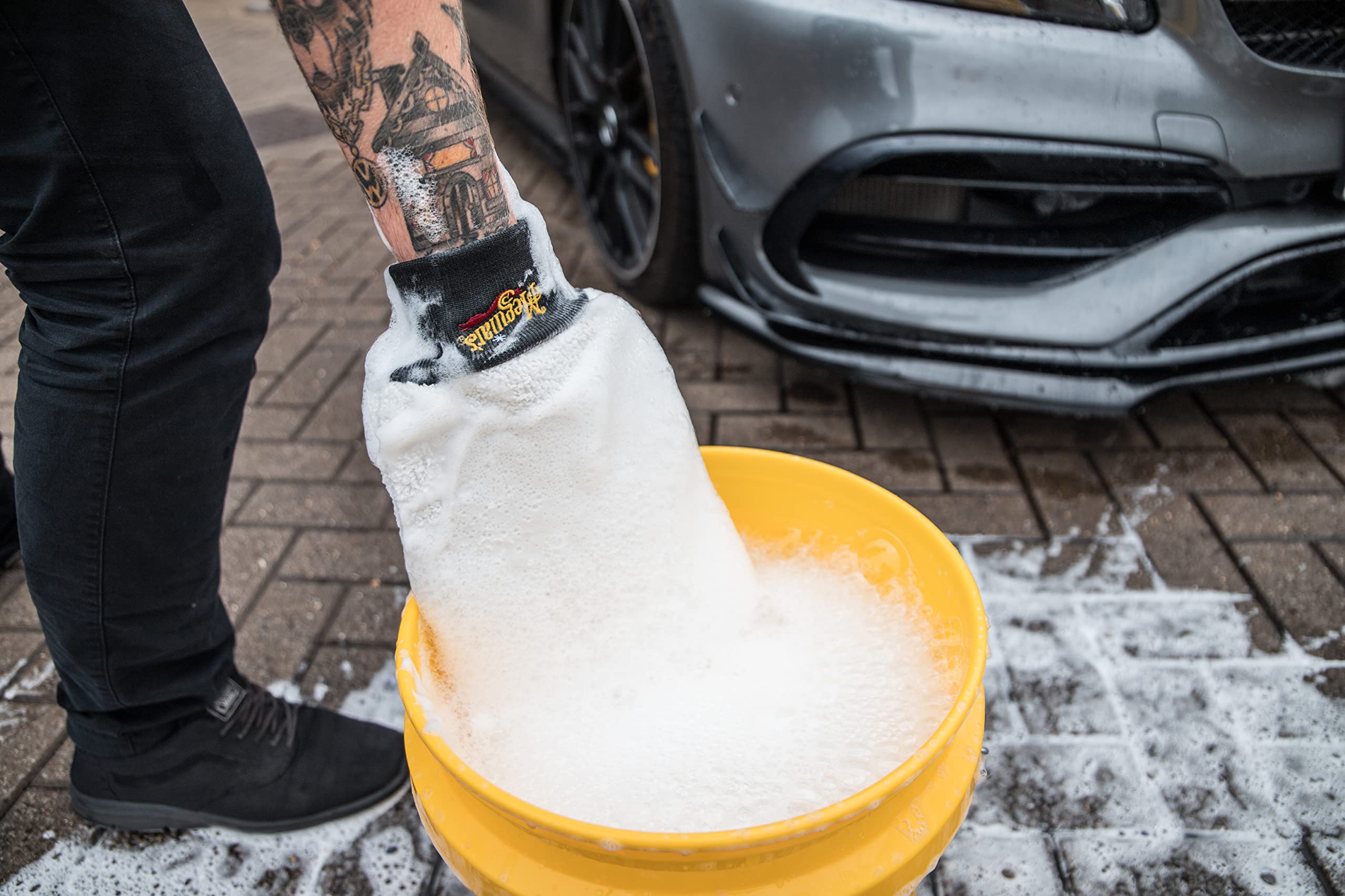 Meguiar's X3002 Microfiber Wash Mitt, Super-Thick Reusable Wash Mitt for Ultimate Finish
