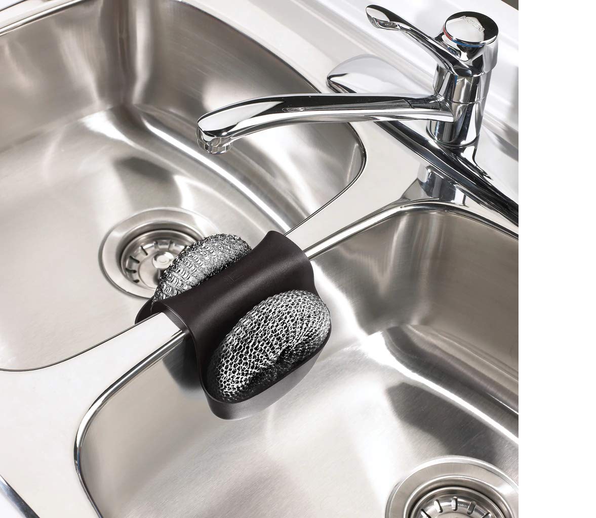 Umbra Saddle Caddy – Flexible Rubber Organizer for Double Kitchen Sink, Storage for Dish Sponge, Scouring Pads and more, Black, Small