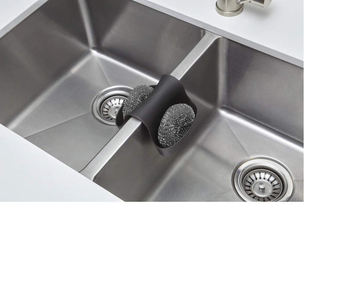 Umbra Saddle Caddy – Flexible Rubber Organizer for Double Kitchen Sink, Storage for Dish Sponge, Scouring Pads and more, Black, Small