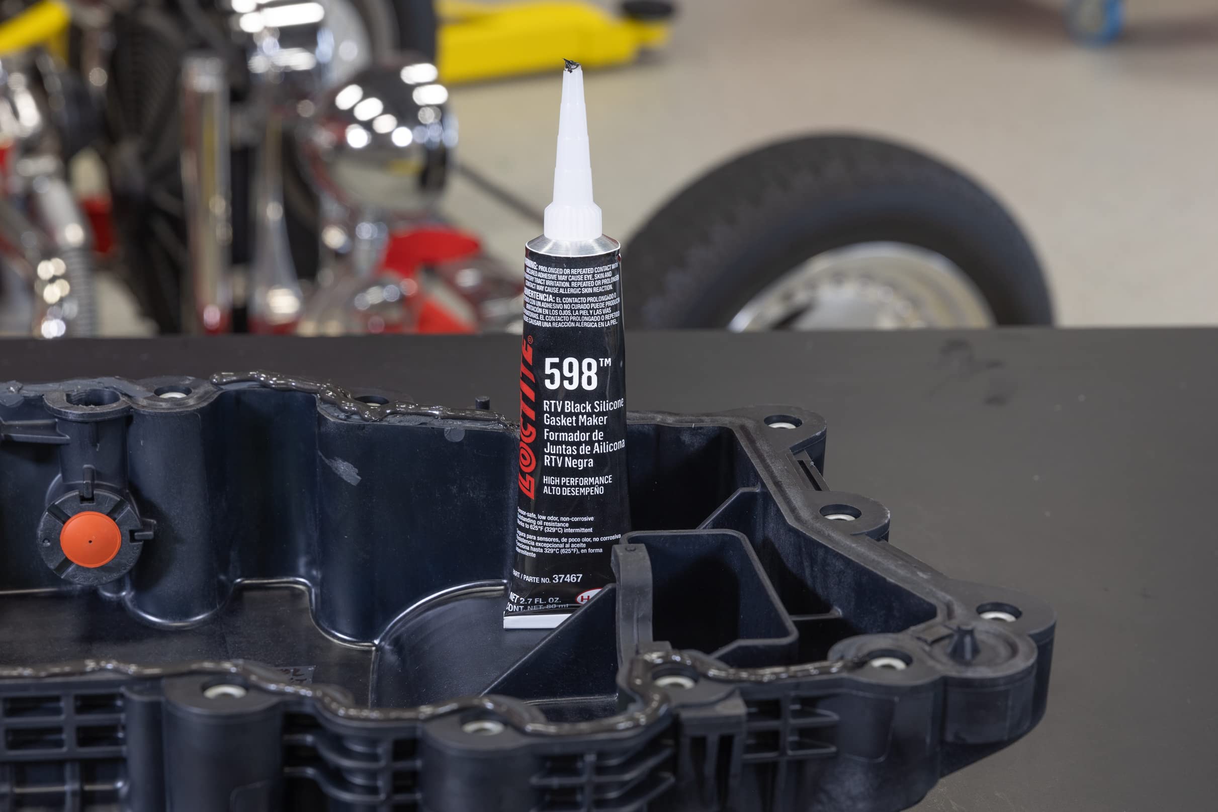 Loctite 37467 Black RTV 598 High Performance Silicone. 80 ml.