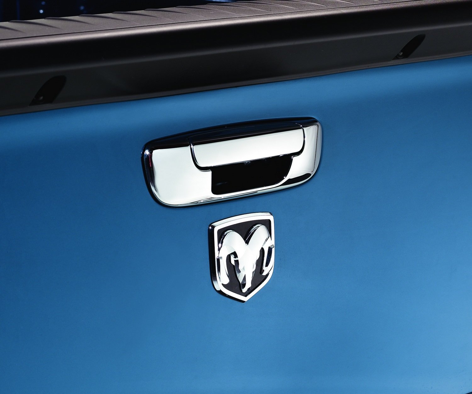 Auto Ventshade (AVS) 686556 Chrome Tailgate Handle Cover for 2002-2008 Dodge Ram 1500, 2002-2010 Ram 2500 & 3500, Black