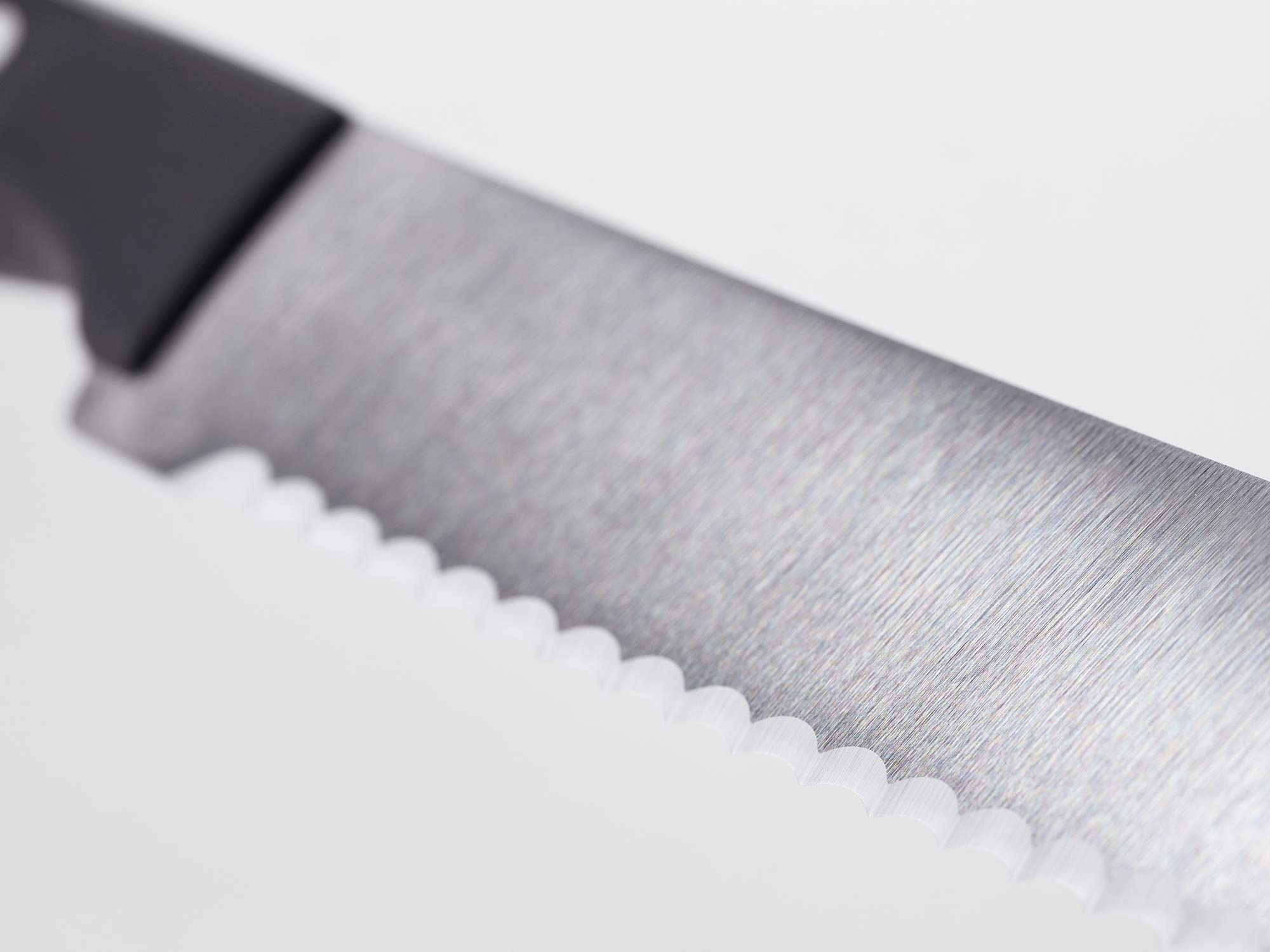 WÜSTHOF Gourmet Four and a half Inch Serrated Utility Knife | 4.5" Serrated German Utility Knife | Precise Laser Cut High Carbon Stainless Steel Serrated Utility Knife – Model