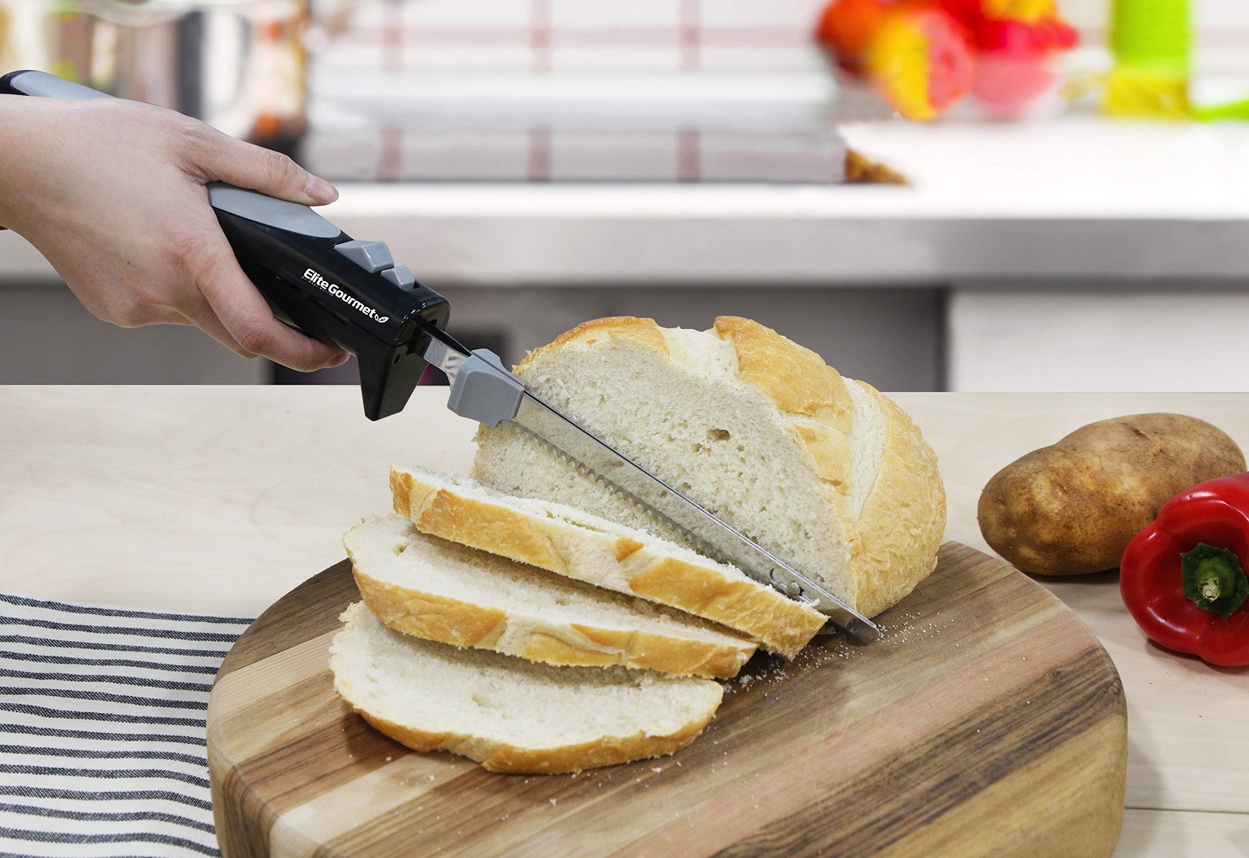 Elite Cuisine EK-570B Electric Knife with 2 Serrated Blades and Easy Eject, Black (Stainless Steel)
