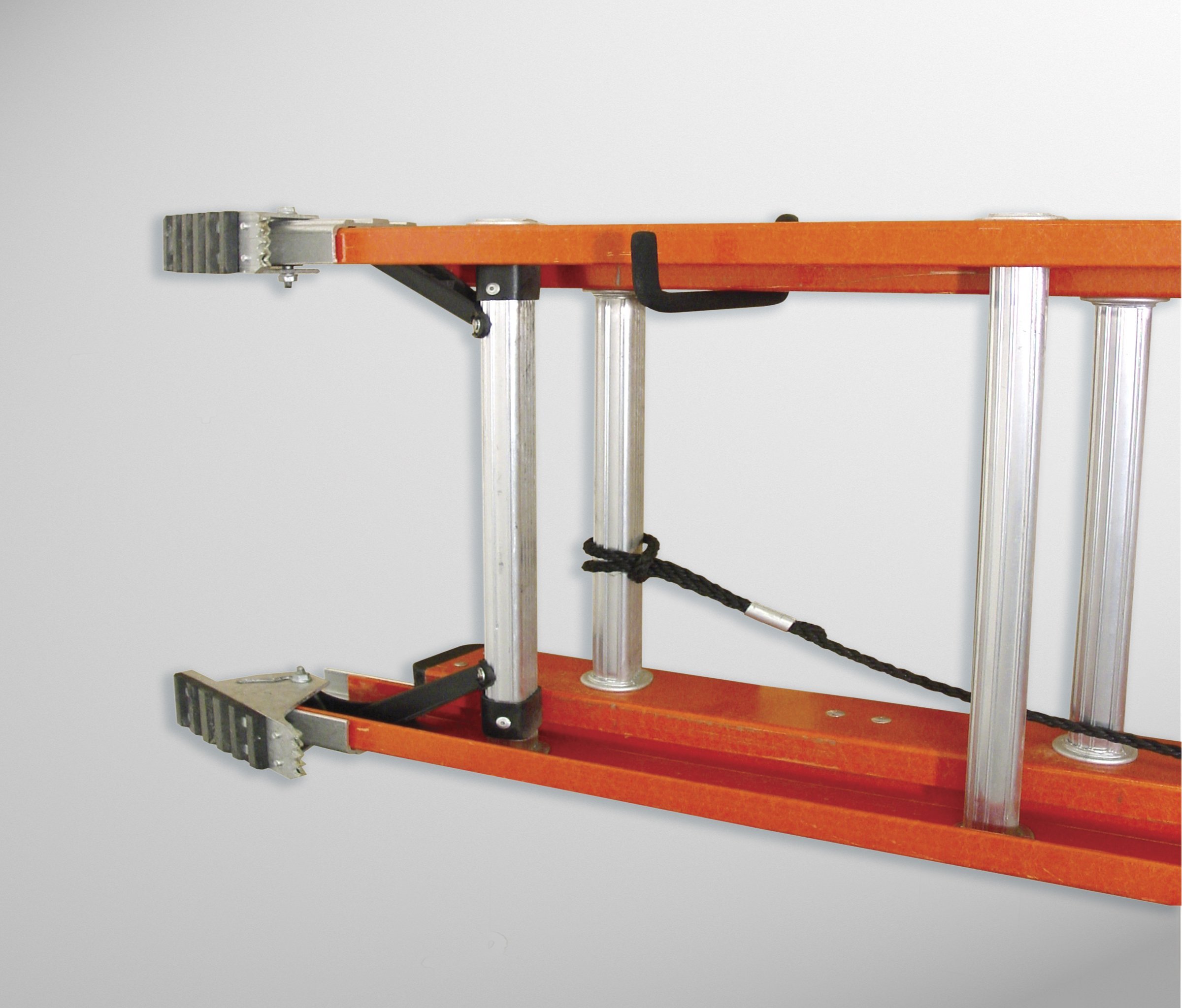 Crawford SH11-25 Screw-in Hook Ladder Hanger, Black