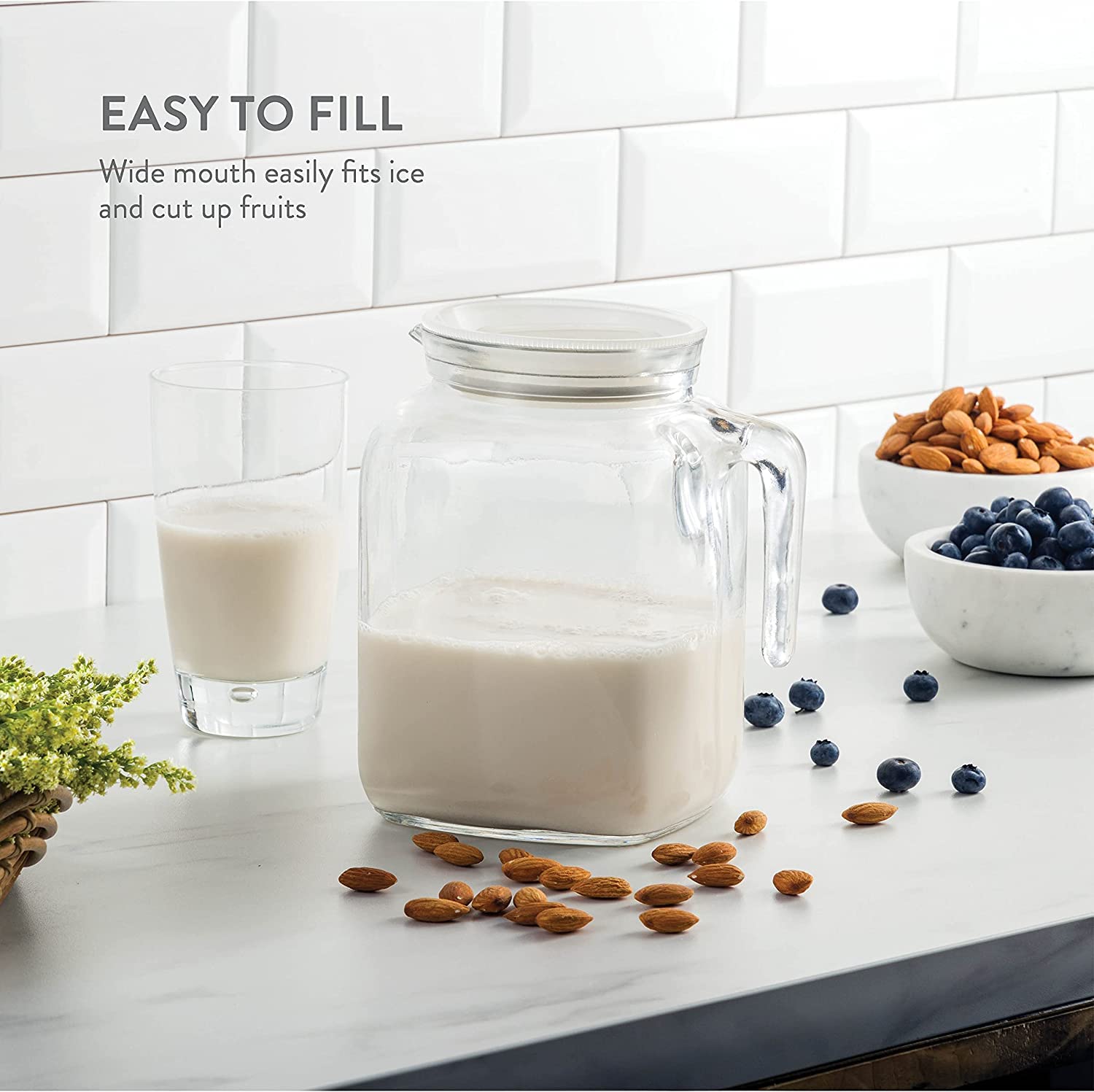 Bormioli Rocco Frigoverre Jug with Hermetic Lid, 68 oz, 2 Liter, DD- By Size