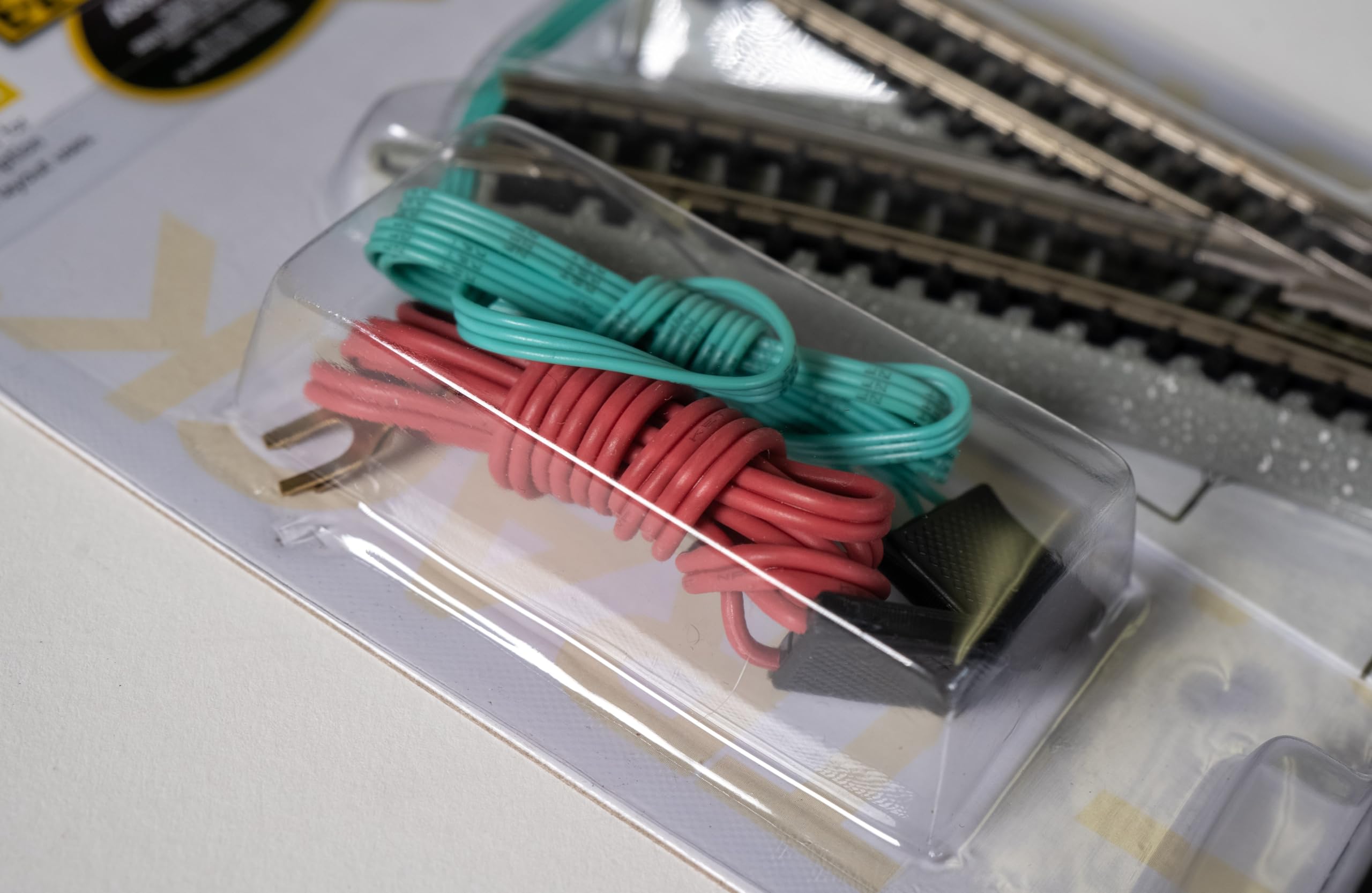 Bachmann Trains - Snap-Fit E-Z TRACK REMOTE TURNOUT - LEFT (1/card) - NICKEL SILVER Rail With Grey Roadbed - N Scale