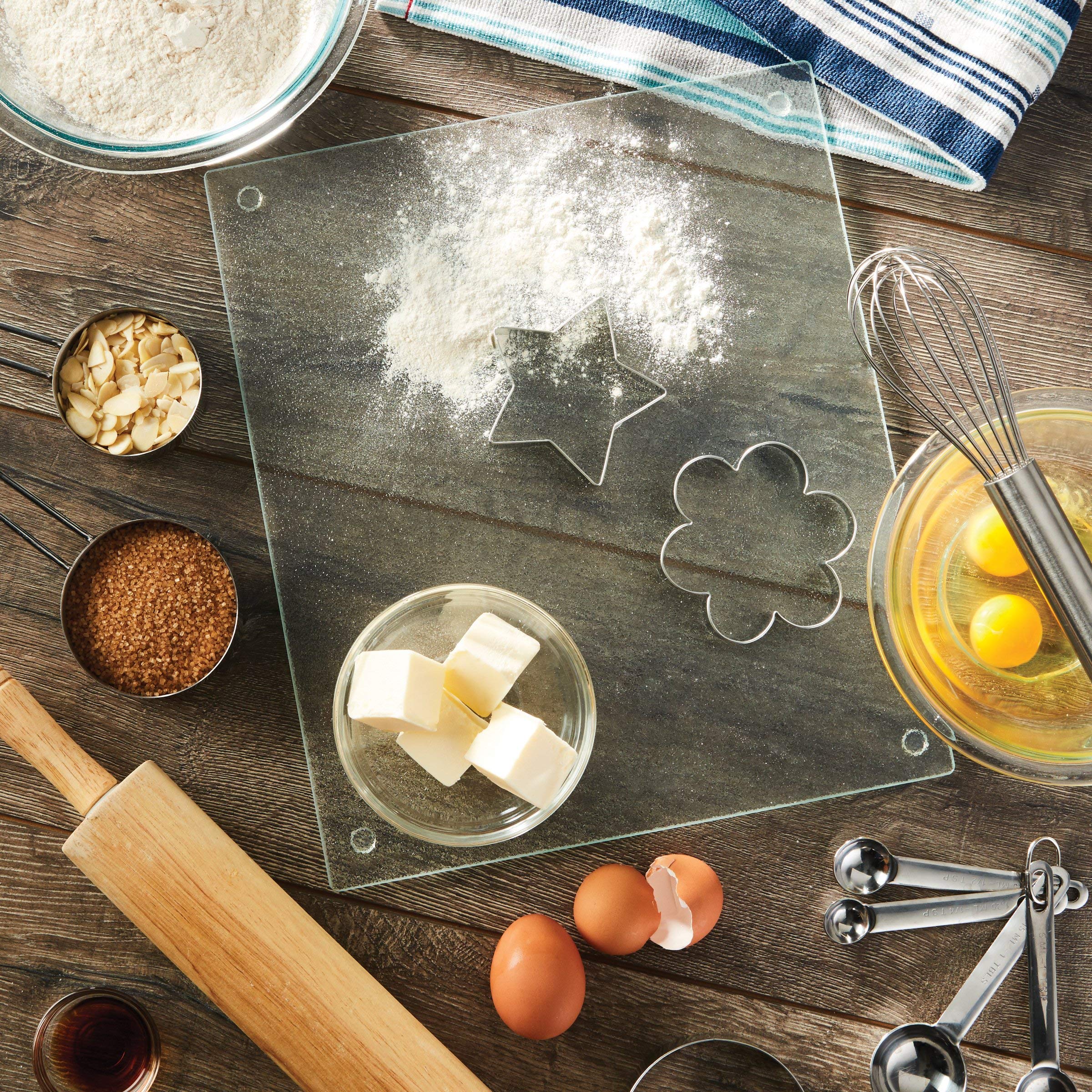 Farberware Large Glass Utility Cutting Board, Dishwasher-Safe Tempered Glass Kitchen Board with Non-Slip Feet, Scratch Resistant, Heat Resistant, Shatter Resistant, 12-Inch-by-14-Inch, Clear
