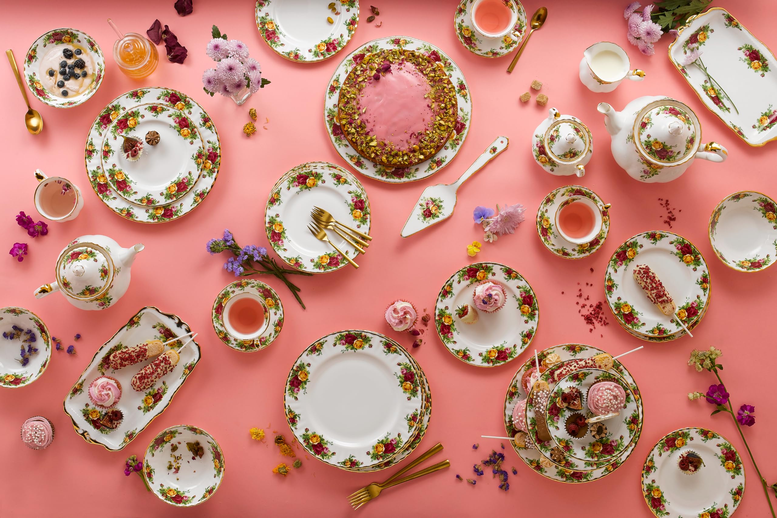 Royal Albert Old Country Roses 5-Piece Place Setting, Multi