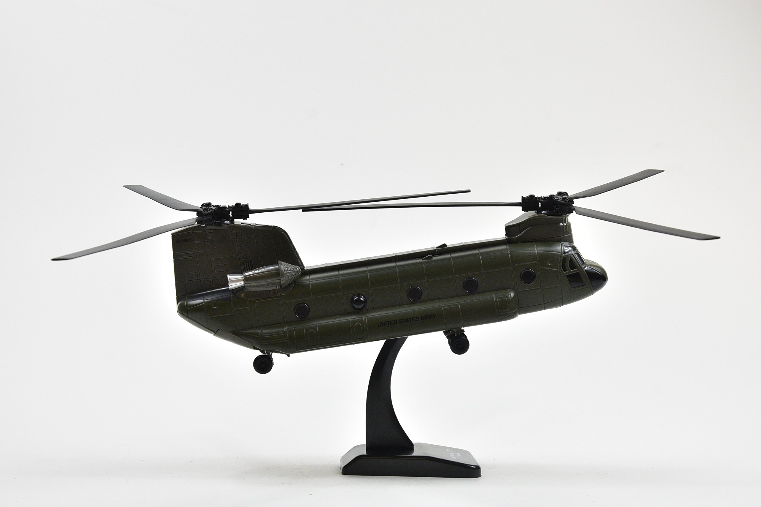 New-Ray 1/60 Boeing CH-47 Chinook