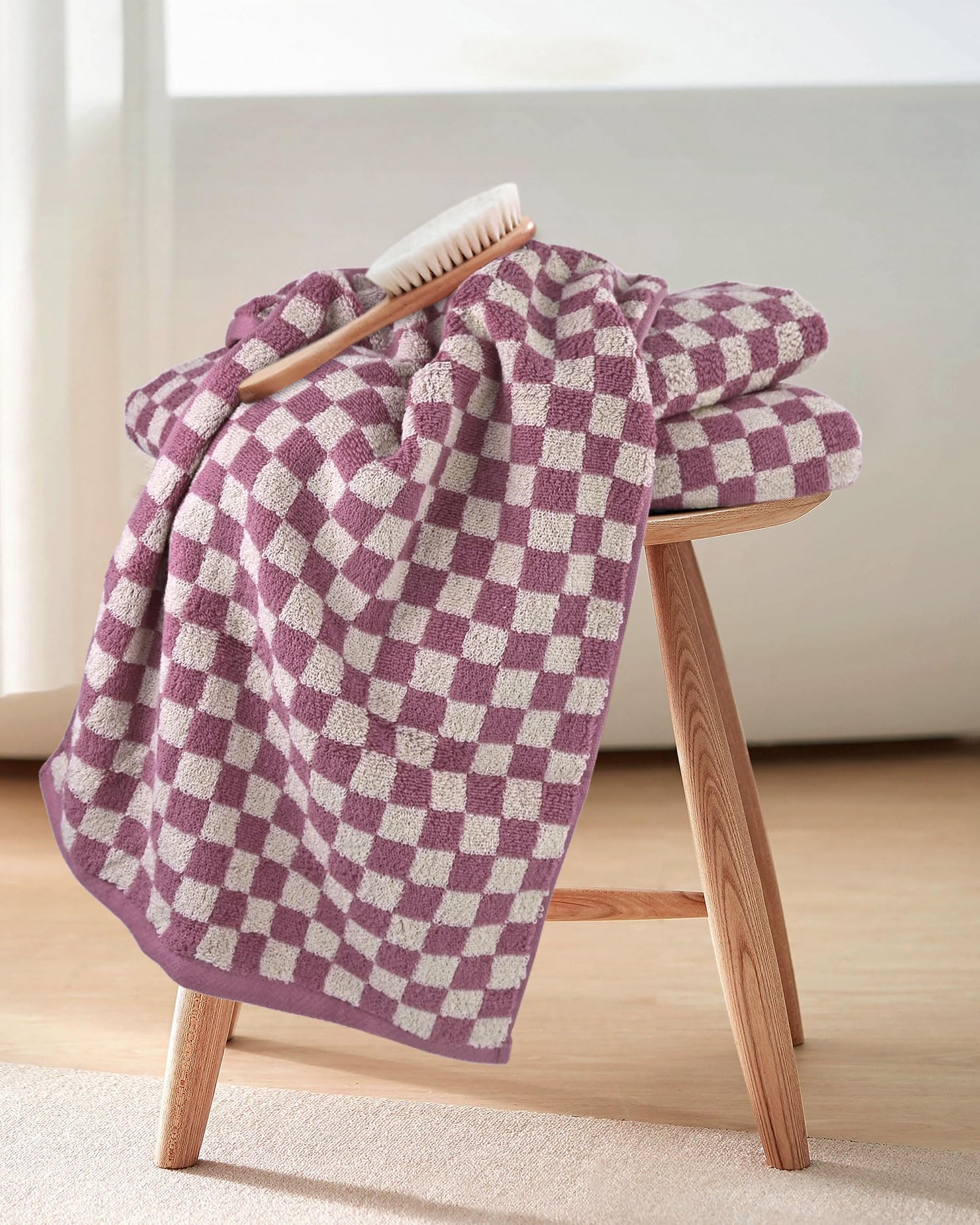 Jacquotha Pink Hand Towels for Bathroom - Cute Checkered Hand Towel Set of 4, Super Soft, Absorbent, Decorative, Great Gift for Girls Women