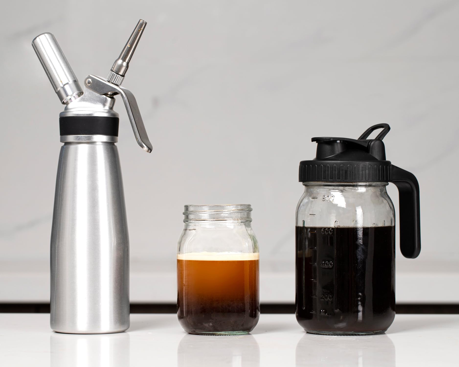 JILLMO Nitro Cold Brew Coffee Maker, 32oz Mason Jar Cold Brew Pithcer, Aluminum Dispenser Bottle with Nitro Diffuser Nozzle, N2 Cartridges NOT INCLUDED.